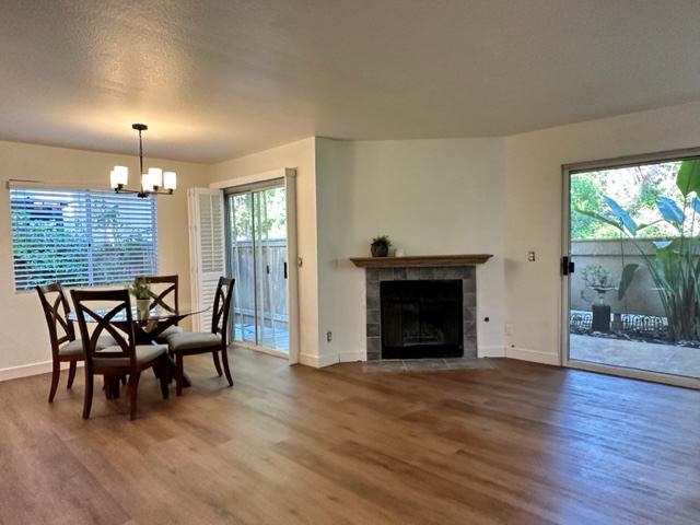 'Private Bedroom In Nice Condo In Awesome Location' Room to Rent from ...