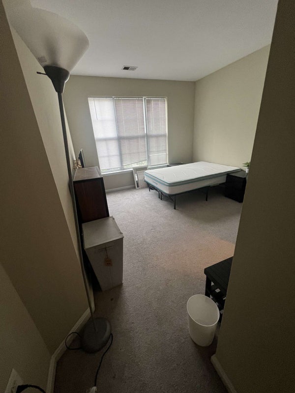 '1 Room to Sublease' Room to Rent from SpareRoom