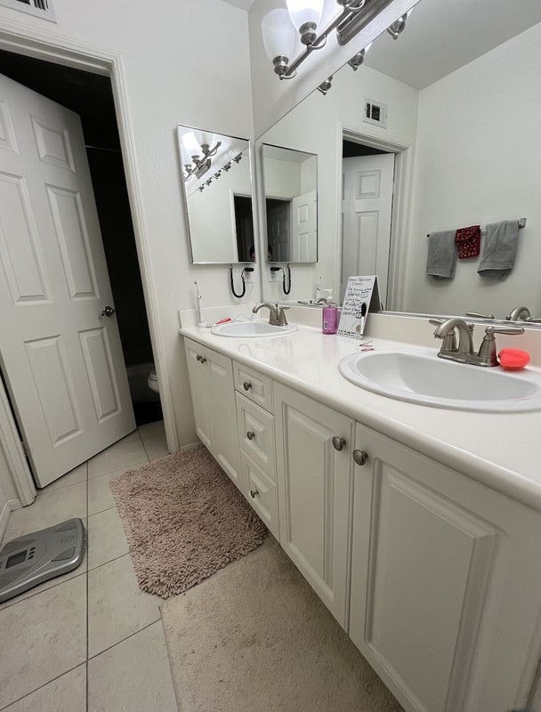 'Private Room for Rent - Utilities Included' Room to Rent from SpareRoom