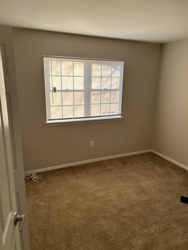 'Looking for Roommate' Room to Rent from SpareRoom