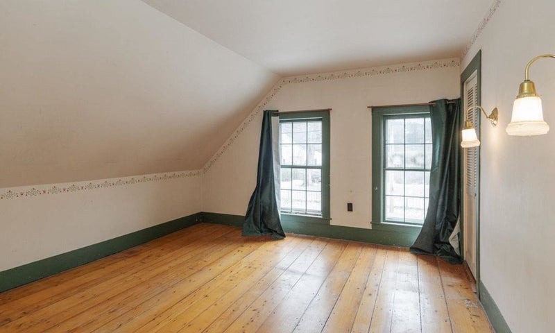 'Private Room W/ Office Access' Room to Rent from SpareRoom