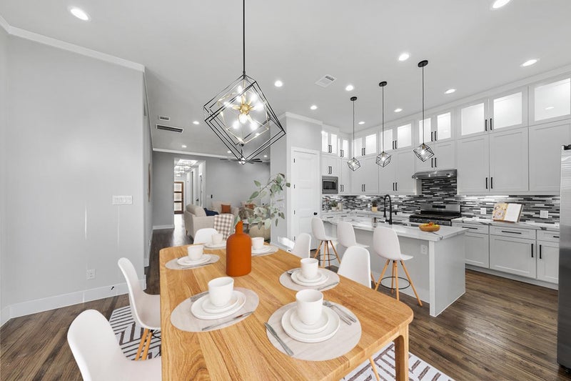 'New West Dallas home with rooftop balcony near Tri' Room to Rent from ...