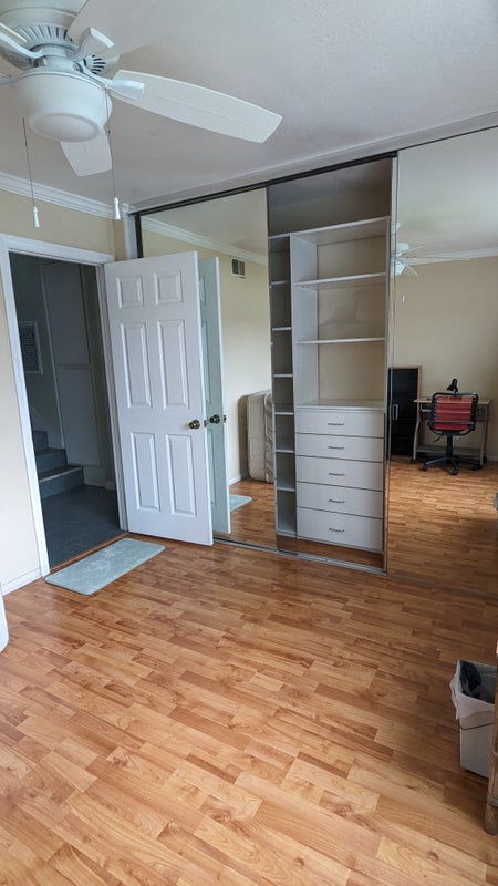 '1bd -3bd condo. 3.1 mi from Irvine Spectrum Target' Room to Rent from ...
