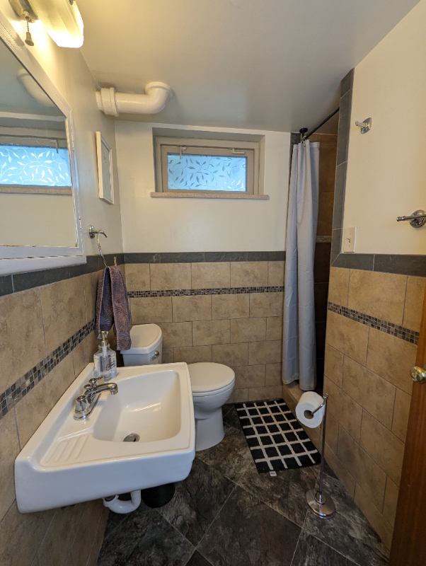 'Private Suite with Fenced Yard' Room to Rent from SpareRoom