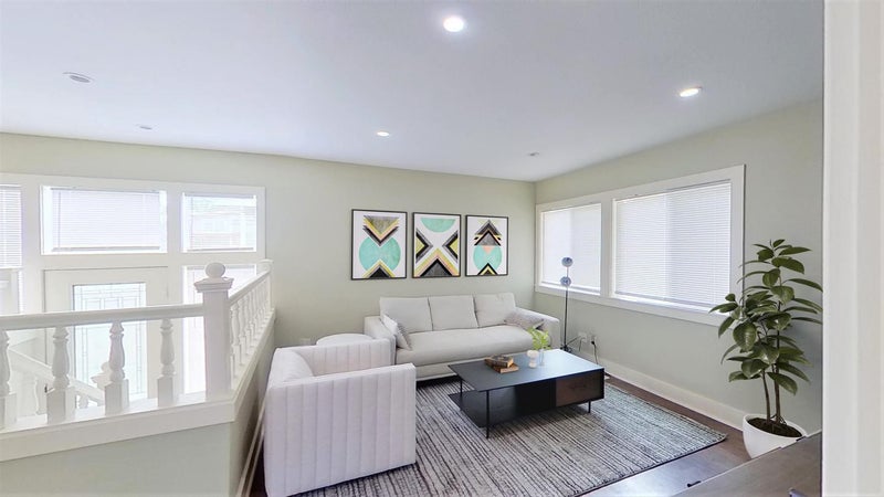 'Stylish Beacon Hill duplex near 1 Line Stop with b' Room to Rent from ...