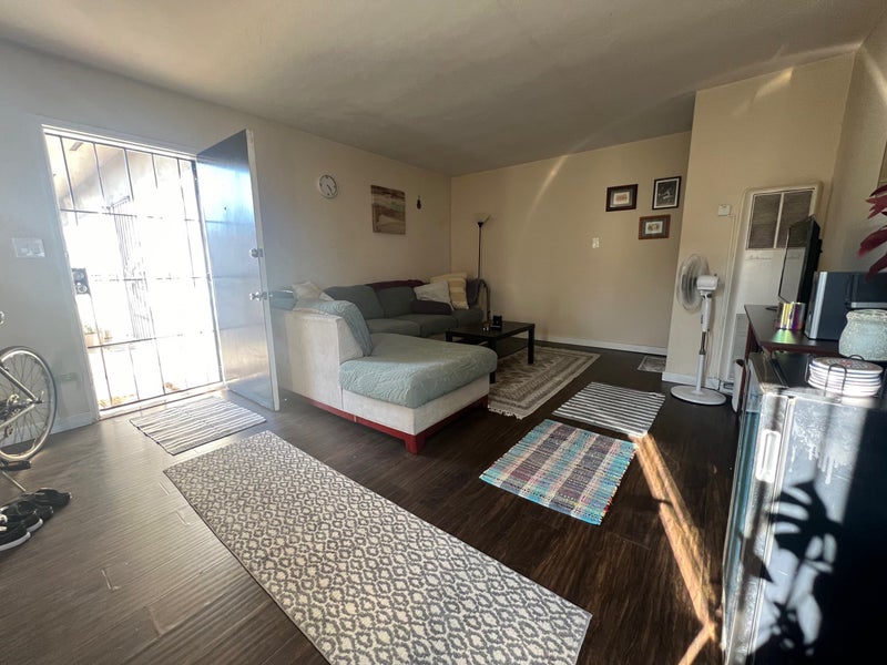 'Move in ASAP! 10/1' Room to Rent from SpareRoom