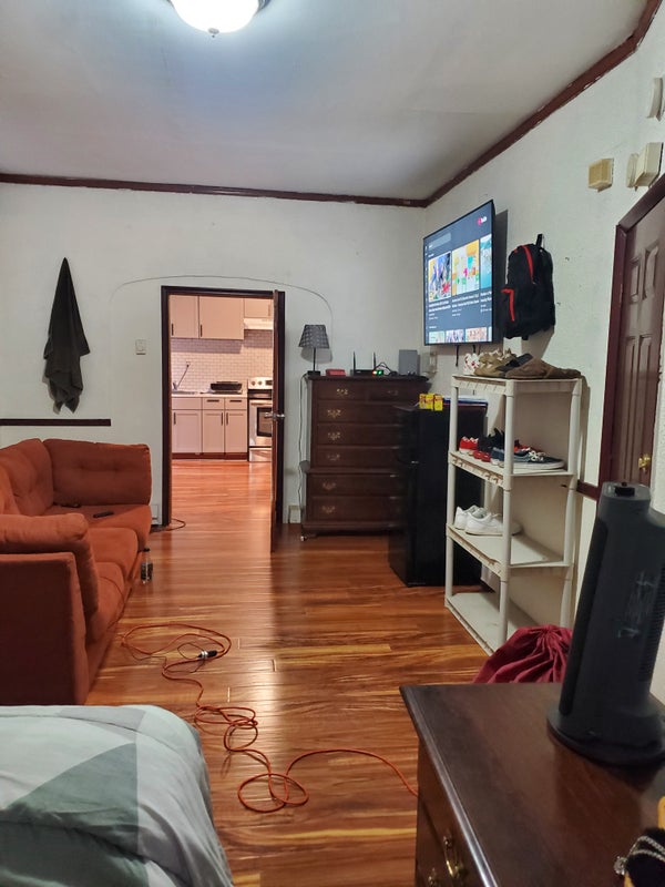 'Beautiful Fully furnished large room for rent near' Room to Rent from ...
