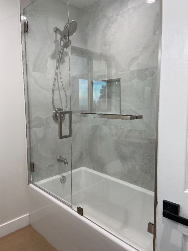 'Midwood Drive_Room for Rent' Room to Rent from SpareRoom