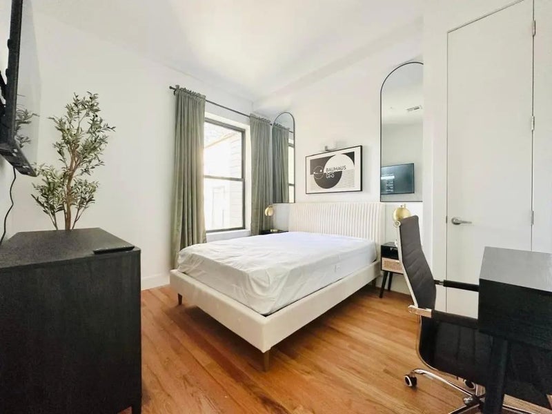 'New furnished room, 28 min to Manhattan #669' Room to Rent from SpareRoom