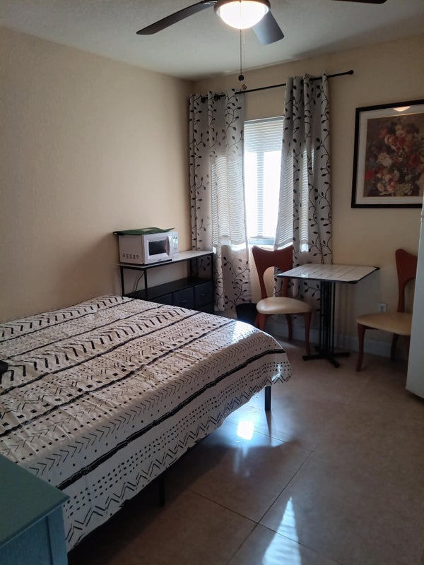 'Large room for Rent' Room to Rent from SpareRoom