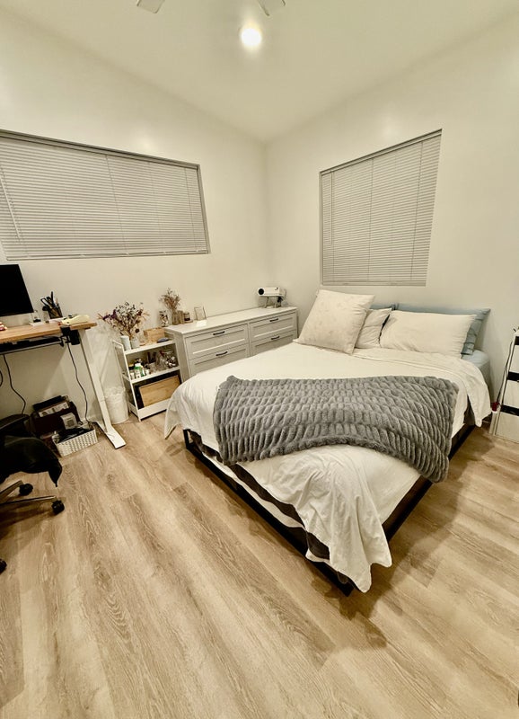 '$1430- 1 bedroom with private bathroom in a 2b/2b ' Room to Rent from ...