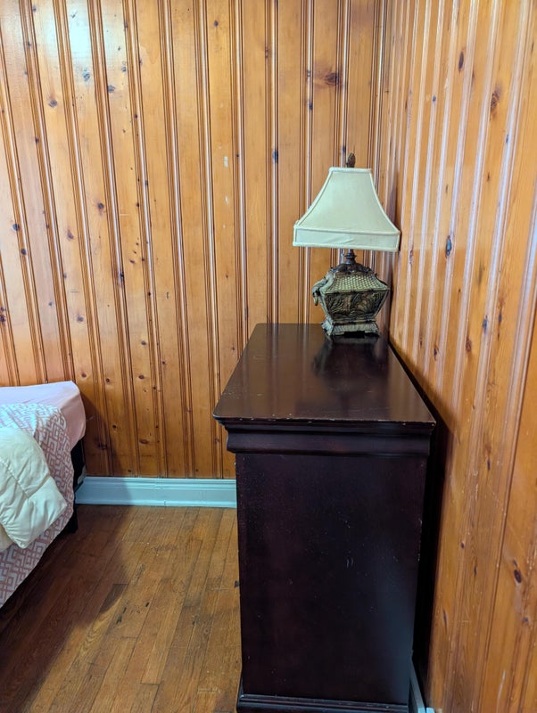 'Professional female roommate ' Room to Rent from SpareRoom