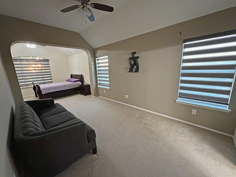 'Rooms In A Luxurious Home For Rent' Room to Rent from SpareRoom