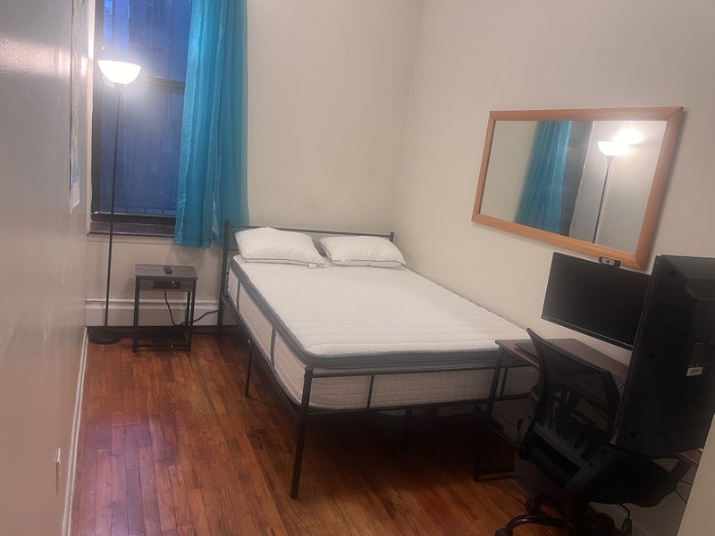 'Cozy, Quiet Room With Plenty Of Sunlight' Room to Rent from SpareRoom