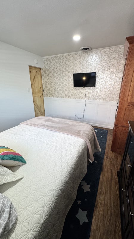 'Fully Furnished Room Utilities Includes ' Room to Rent from SpareRoom