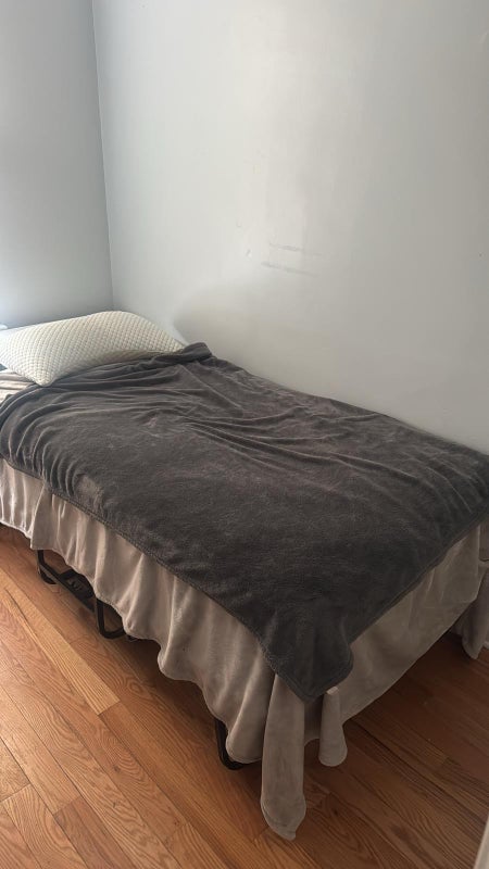 'Room close to the Path ' Room to Rent from SpareRoom