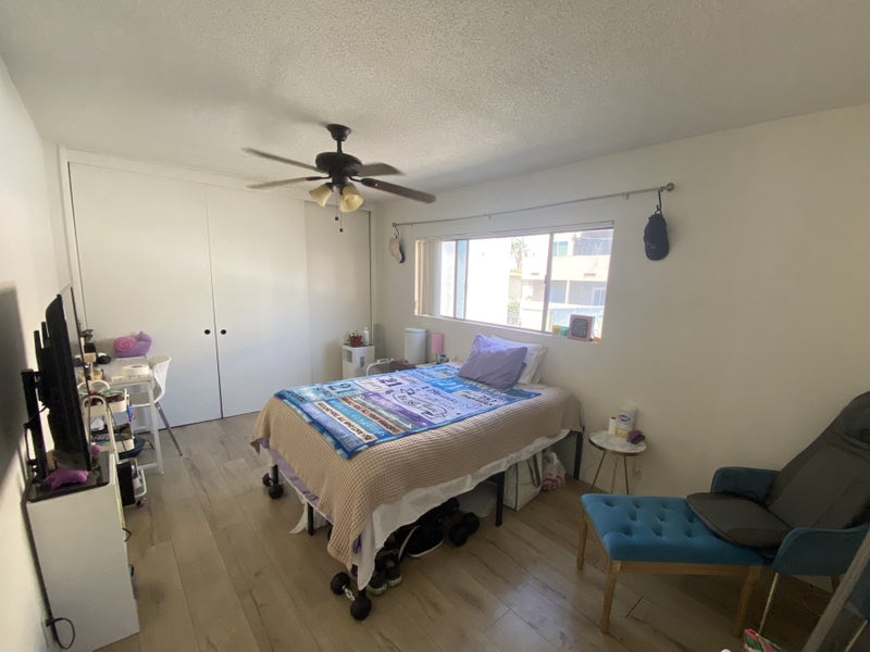 'Looking for Roommate! ' Room to Rent from SpareRoom
