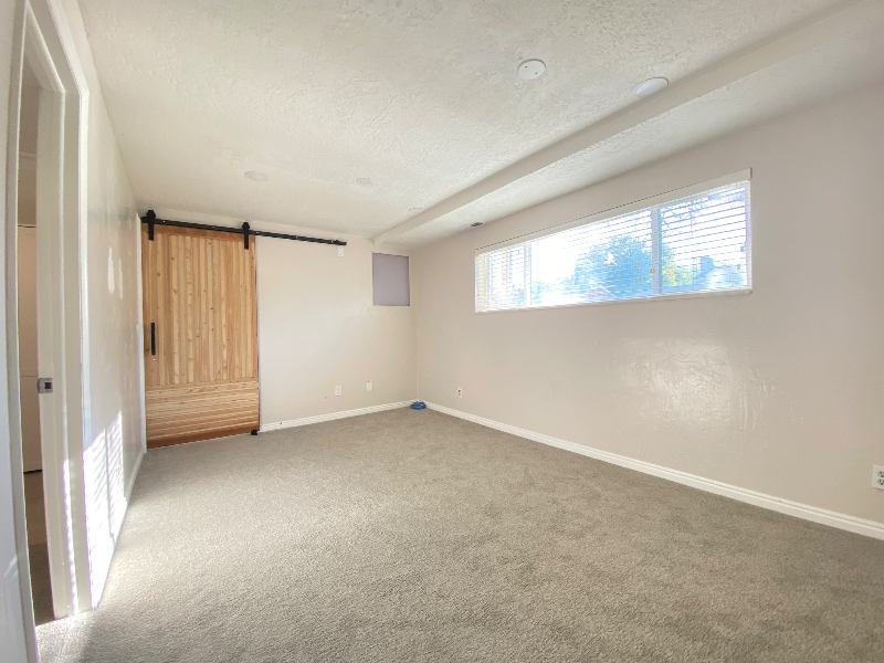 'Beautifully remodeled private basement with BR an' Room to Rent from ...