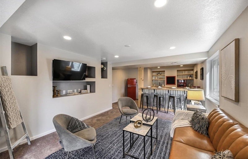 'House/Roommate available' Room to Rent from SpareRoom