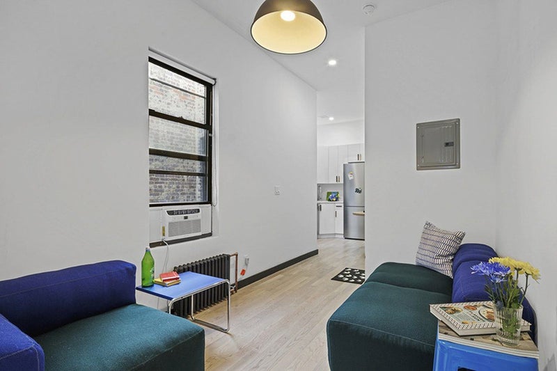 'Room in Flushing on a flexible lease' Room to Rent from SpareRoom