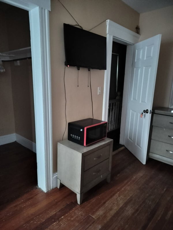 '3 Rooms Available for Rent' Room to Rent from SpareRoom