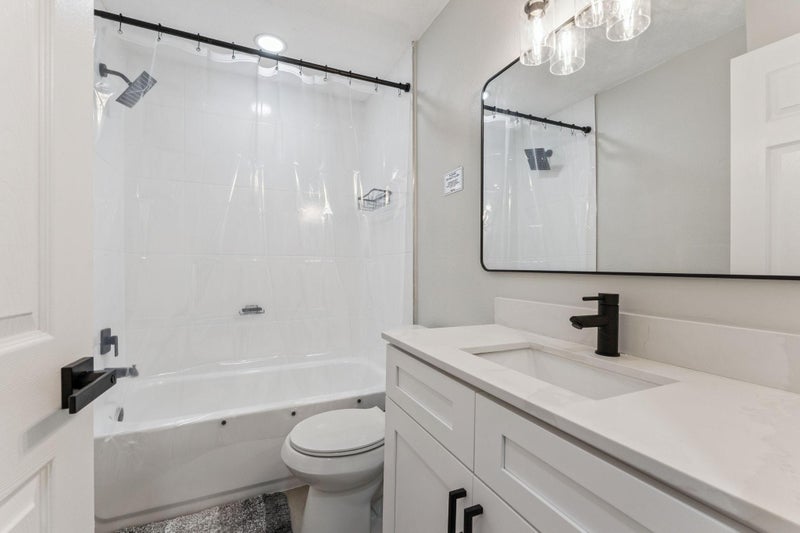 ' Charming Eatonville Living — Easy, Cozy, Convenie' Room to Rent from ...