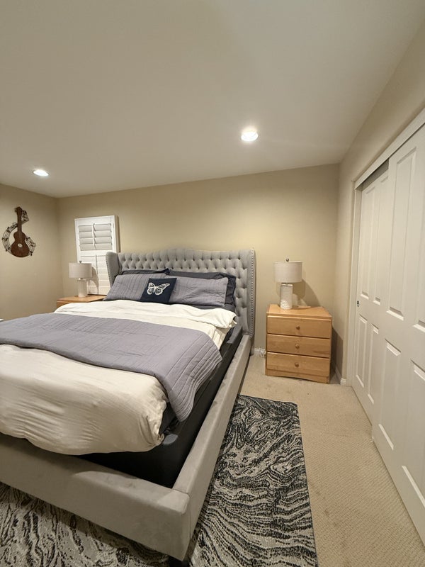 'Private Room for Rent – Female Only' Room to Rent from SpareRoom