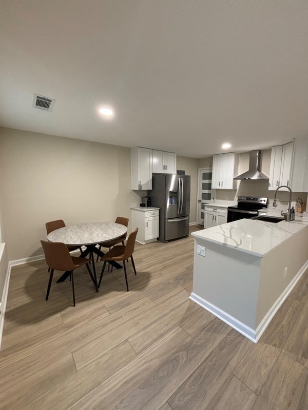 'Cozy Modern Home' Room to Rent from SpareRoom