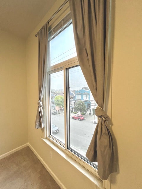 'Amazing private bedroom+bath+your own living room!' Room to Rent from ...