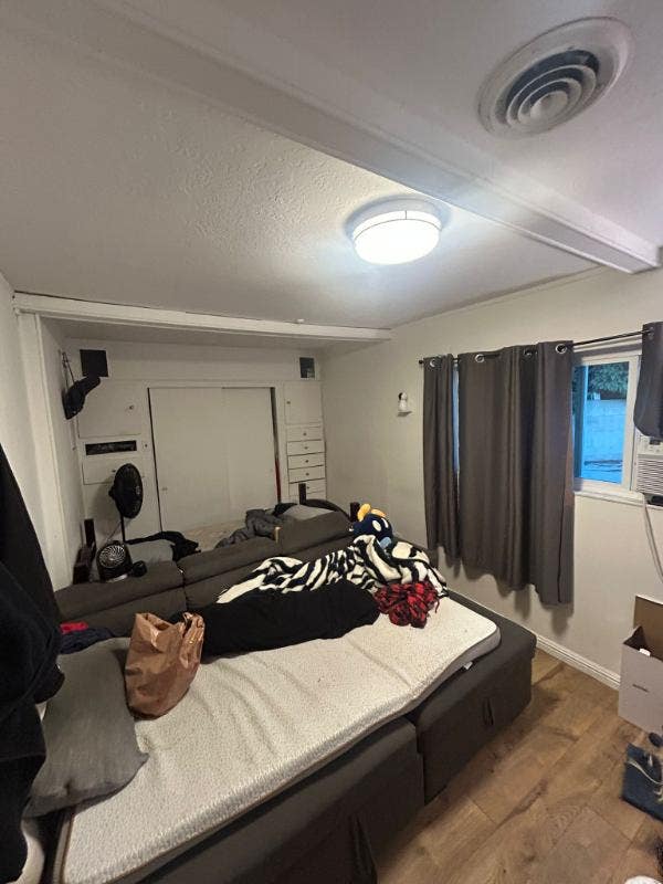 single rooms for rent